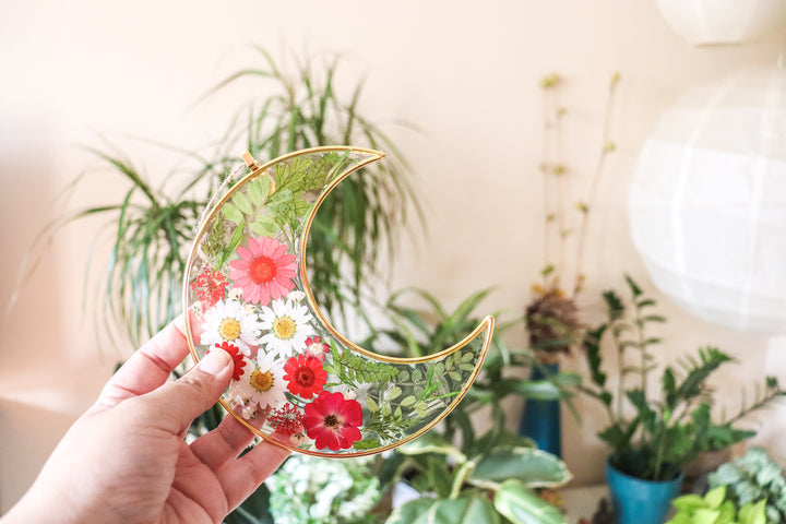 Red Moon - Resin and Flower Crescent Moon Wall Hanging – caretuals